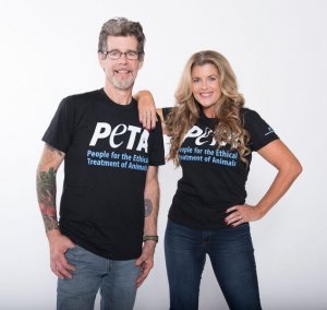 PETA Prime: Festive Fun With PETA Prime's 'Sexiest Vegan Over 50' Winners